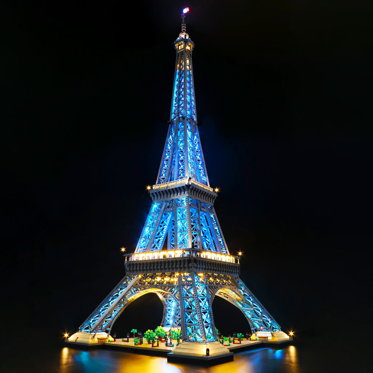 Best LED Light Kit for LEGO Architecture Eiffel Tower 10307